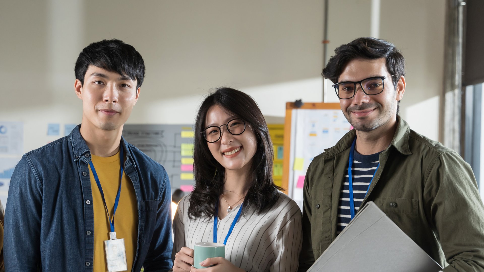 Long Service Awards for Companies to Celebrate Staff - Rewardz ...